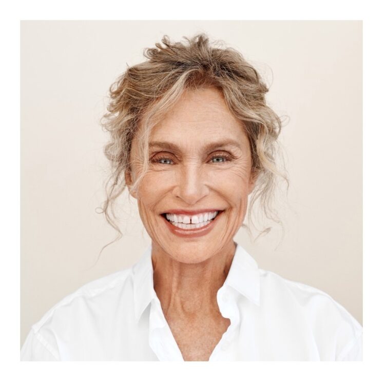 [Muse]⁠Lauren Hutton is famous for her gap-toothed smile and is among ...